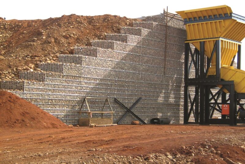 Geoquest: Experto en interacción suelo-estructura